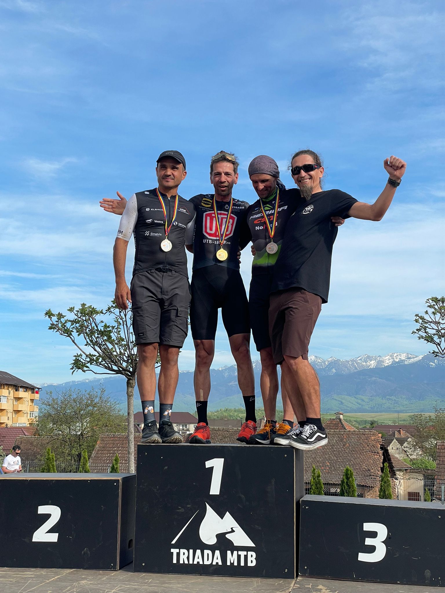 2024 - Triada MTB Avrig - Skeletons Arad - Cycling Team